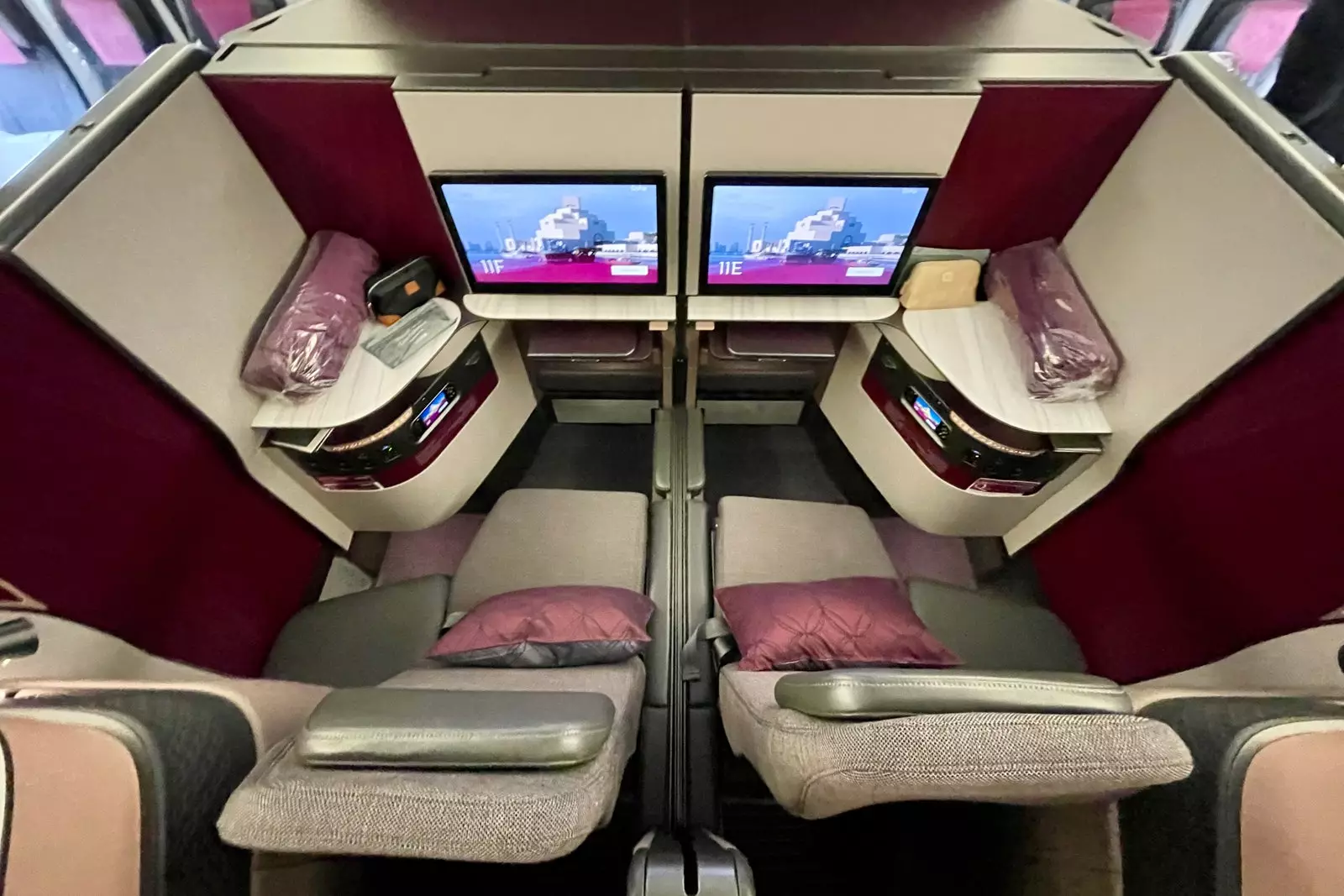 Hoe Qatar Airways 'nije 787-9 saaklike klasse fergelike mei Qsuite 1010_20