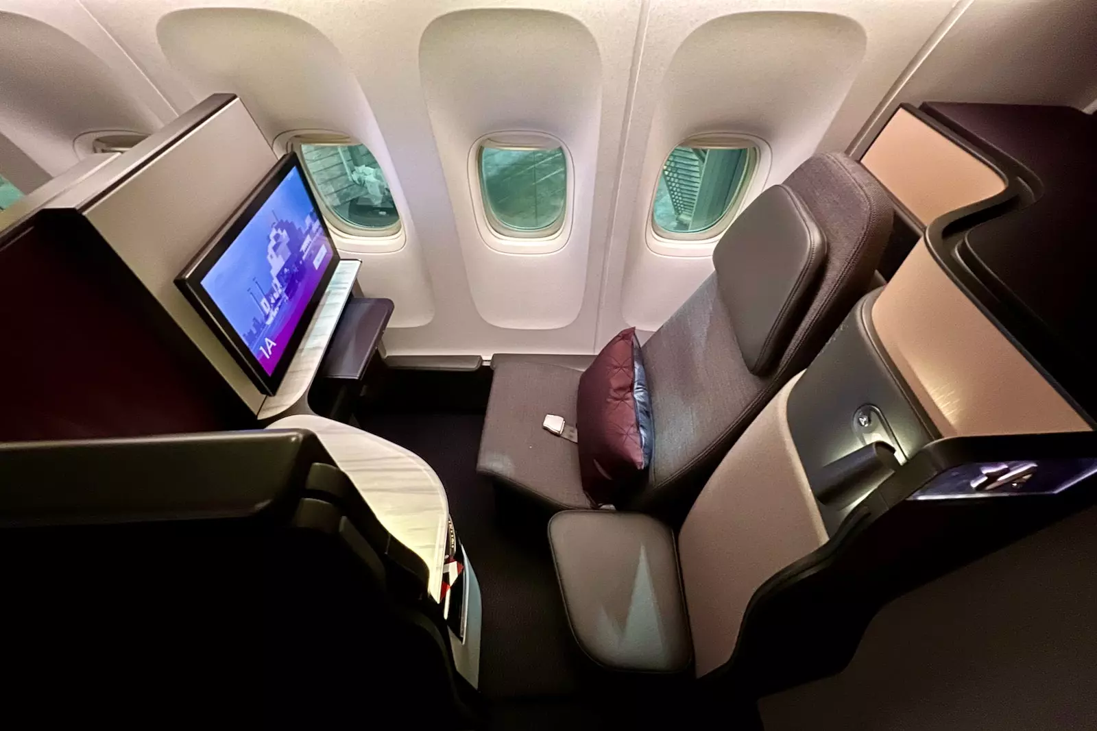 Hvordan Qatar Airways' nye 787-9 business class sammenlignes med Qsuite 1010_24