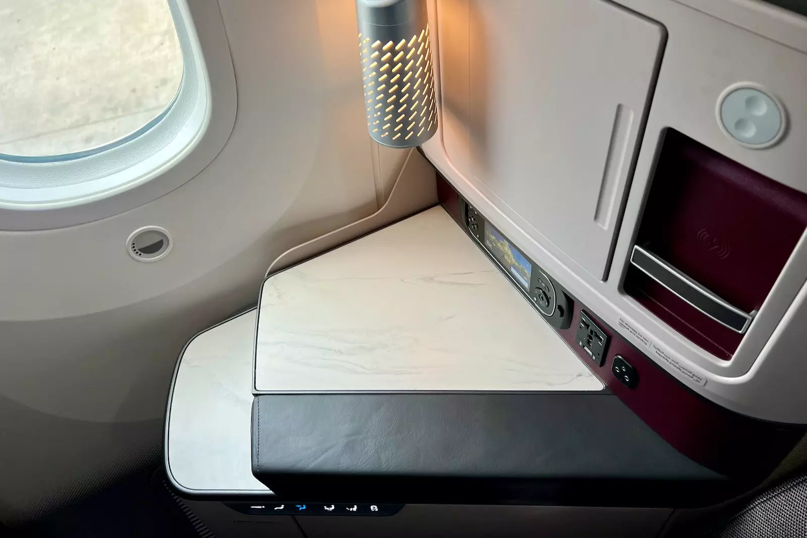 Hvordan Qatar Airways' nye 787-9 business class sammenlignes med Qsuite 1010_28