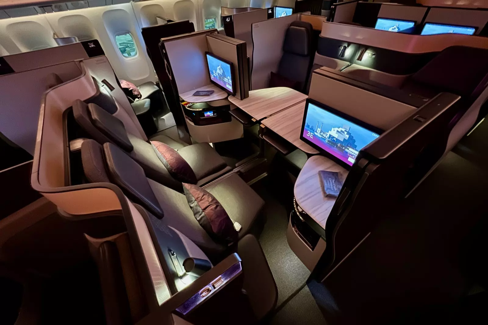 Hvordan Qatar Airways' nye 787-9 business class sammenlignes med Qsuite 1010_40