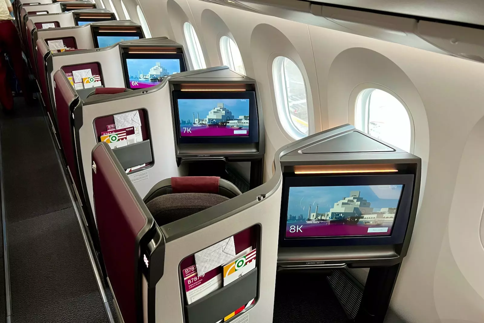 Hvordan Qatar Airways' nye 787-9 business class sammenlignes med Qsuite 1010_9