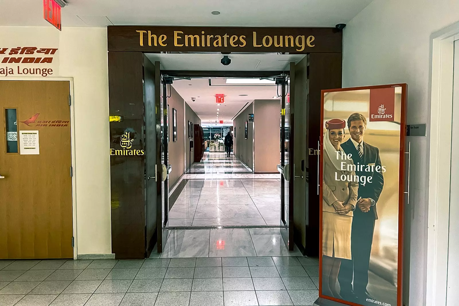 Een verhaal over twee hutten: een overzicht van Emirates First Class en Economy van New York tot Mauritius 1012_4