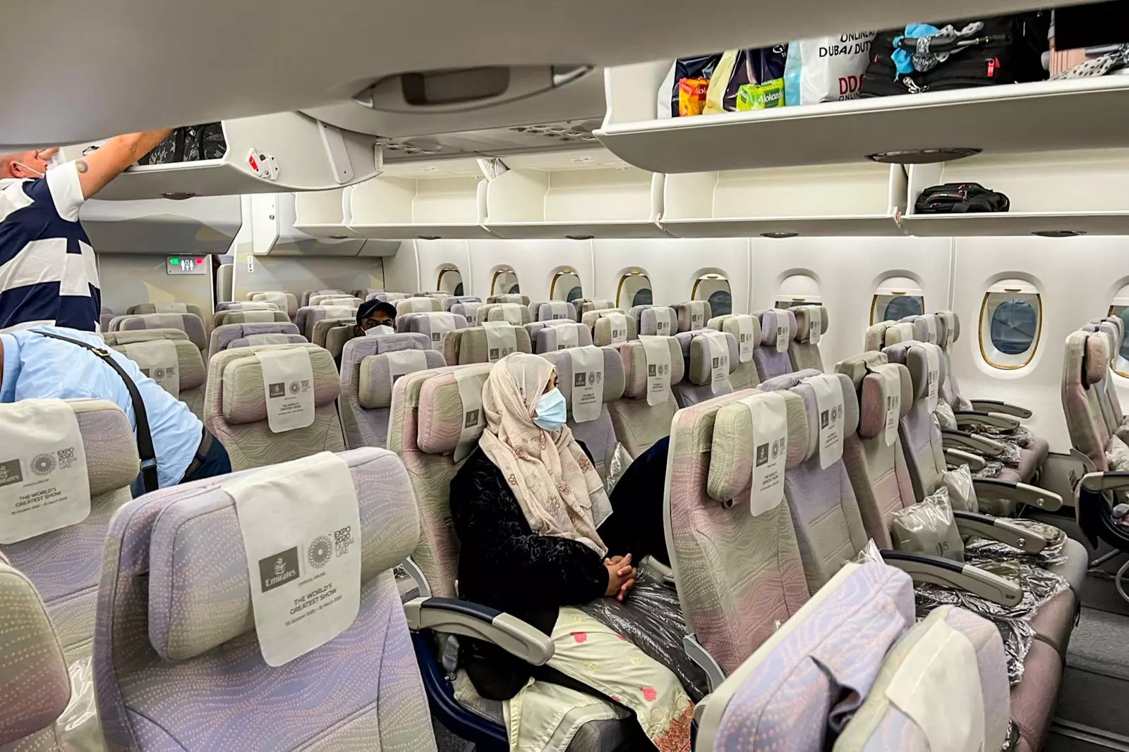 Een verhaal over twee hutten: een overzicht van Emirates First Class en Economy van New York tot Mauritius 1012_49