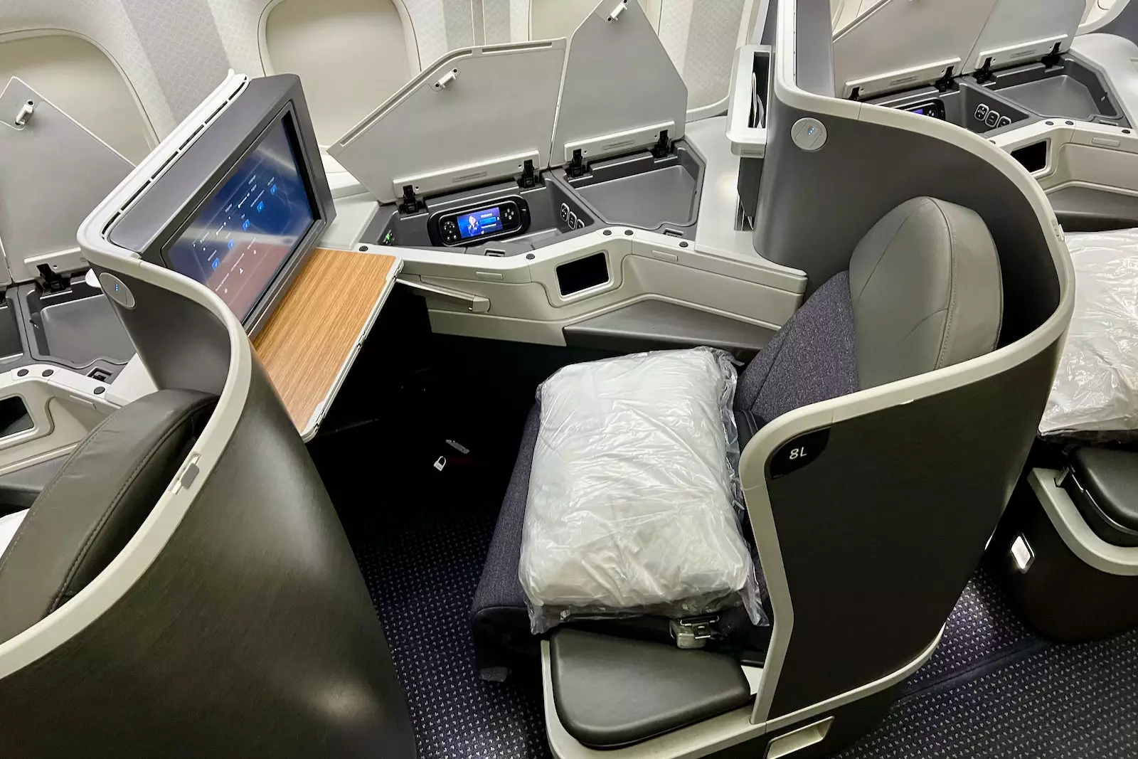 Recenzia: Najlepší americký Boeing 777-200 business class z JFK do Izraela 1017_40