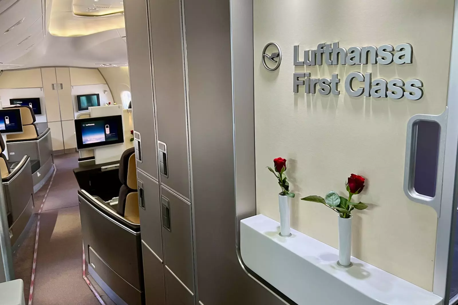 Ulasan: Kelas pertama Lufthansa di Boeing 747-8, dari Frankfurt ke Newark 1019_5