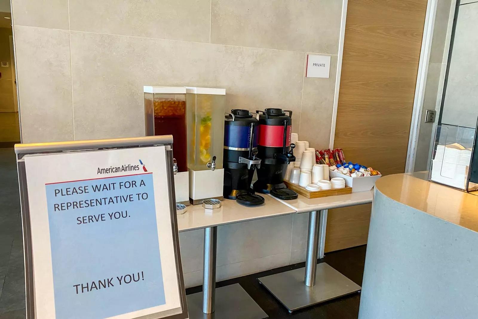 รีวิว: American Admirals Club JFK & LAX ระหว่างการระบาดใหญ่ 1035_24