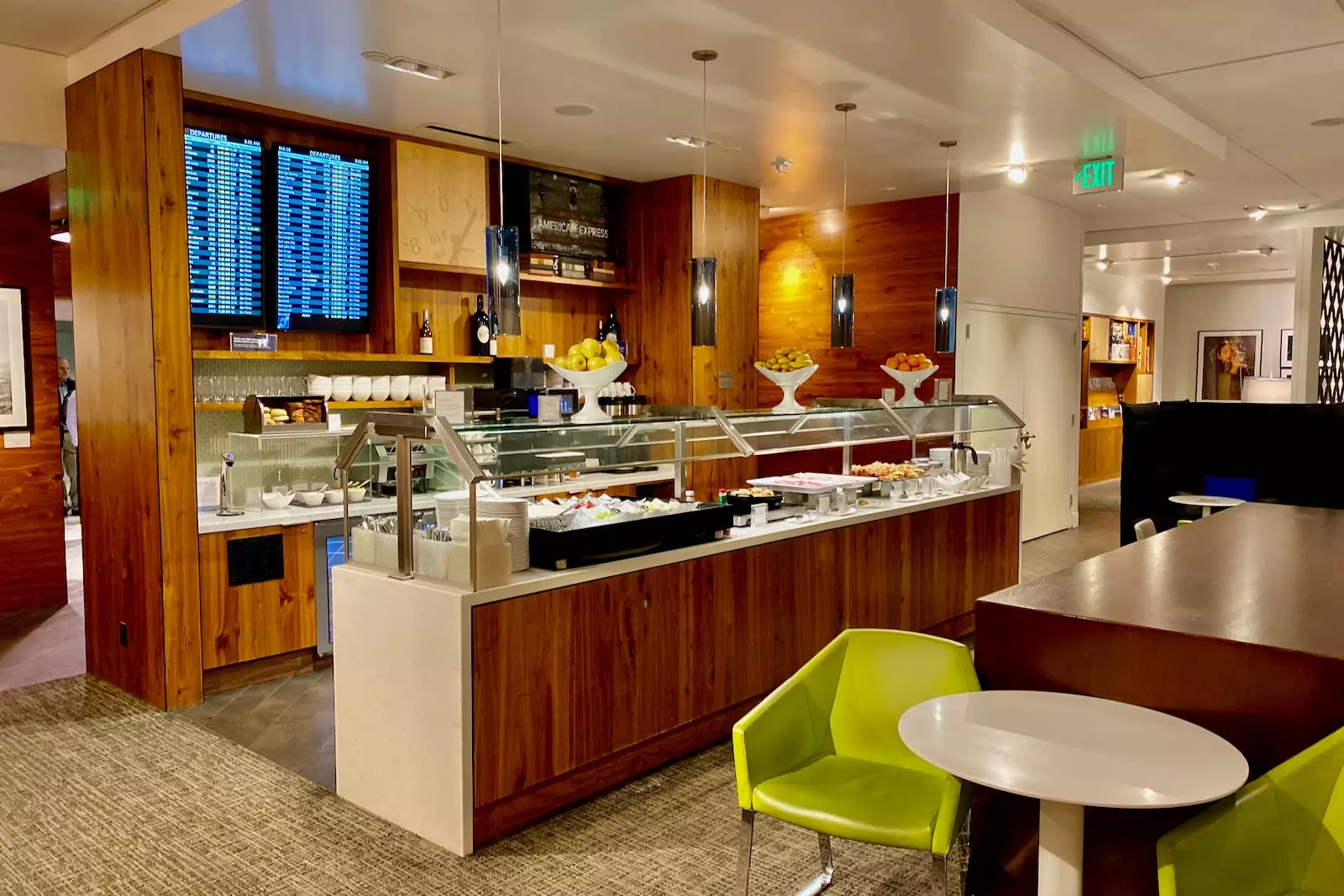 Tlhahlobo: Amex Centurion Lounge e Seattle