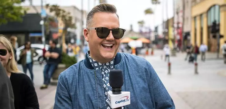 Ross Mathews akan Balaguro, Dabarun Points da PreCheck TSA