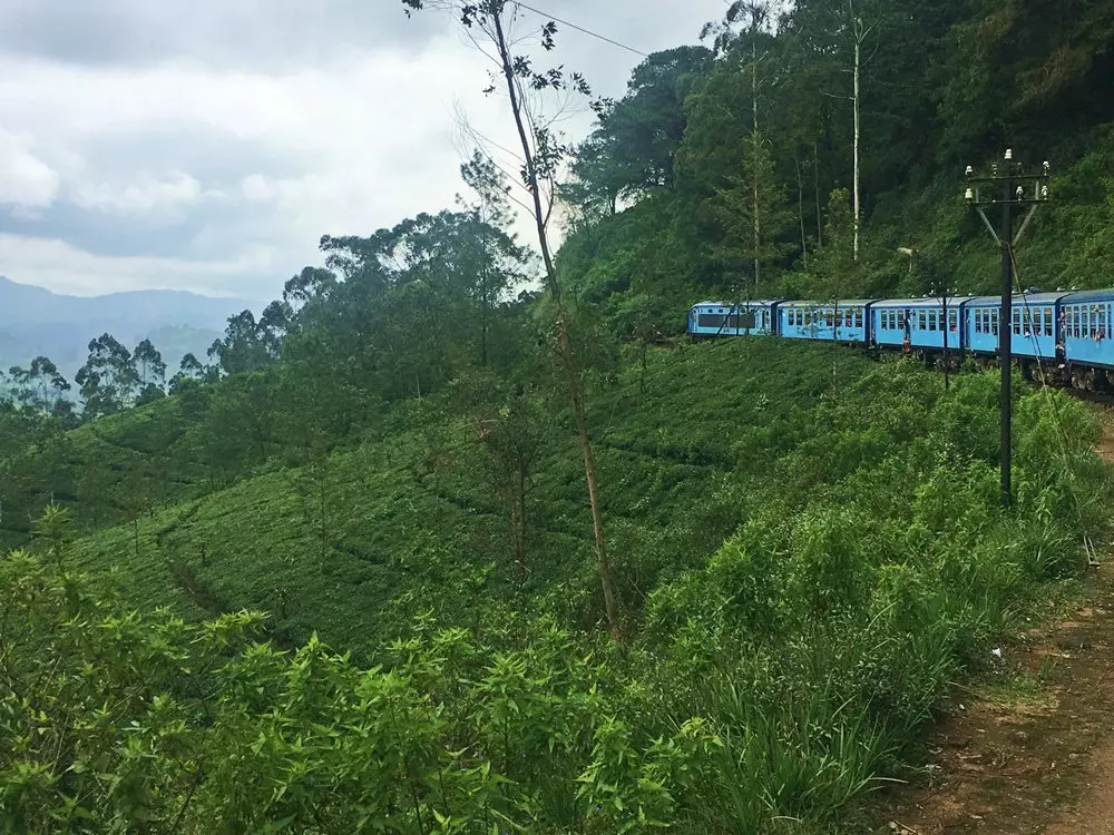 Tinjauan: Kareta api Sri Lanka di Kelas Kadua Ti Kandy ka Ella 12253_1