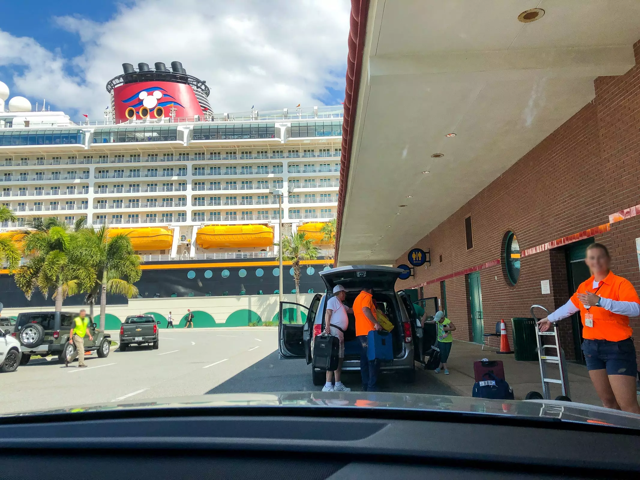 Dreaming on the Seas: Review of the Disney Cruise Line's Dream 1256_4