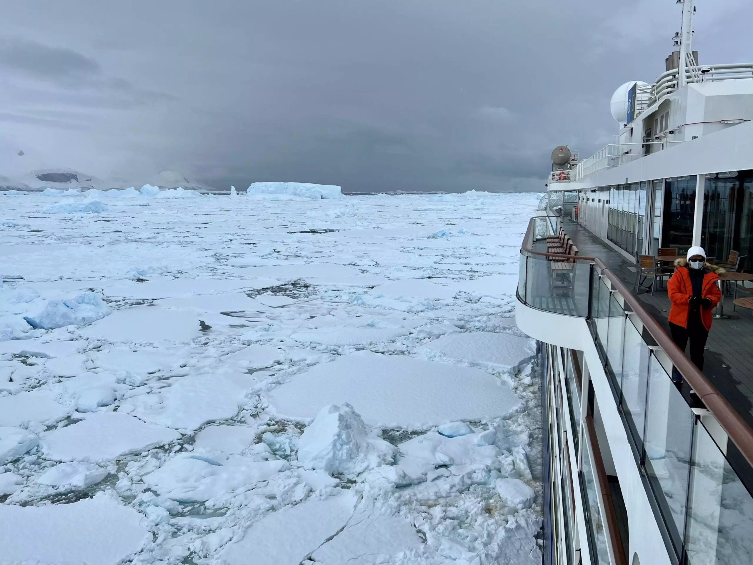 Это лучший круизный лайнер по Антарктиде? Наш взгляд на новое судно Lindblad 1289_5