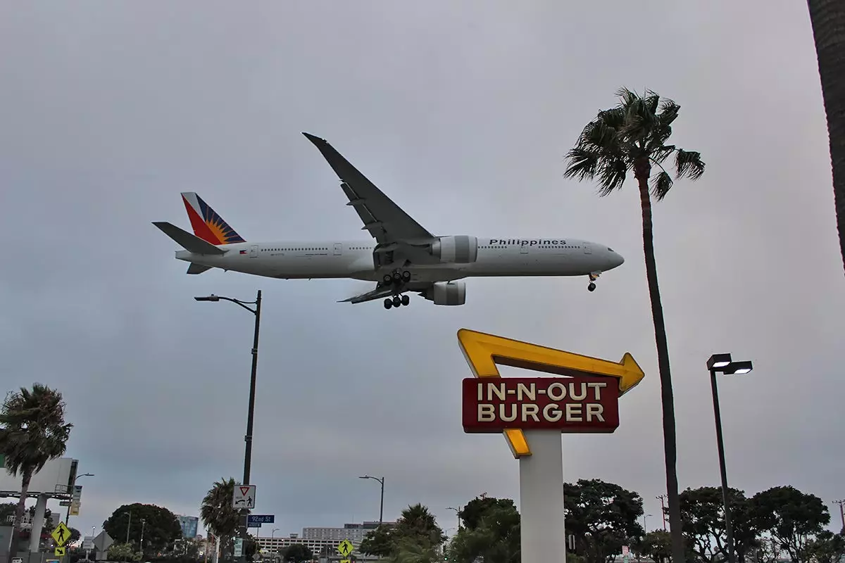 AvGeek em uma semana: Avião Spotting no In-N-Out em LAX 13500_3