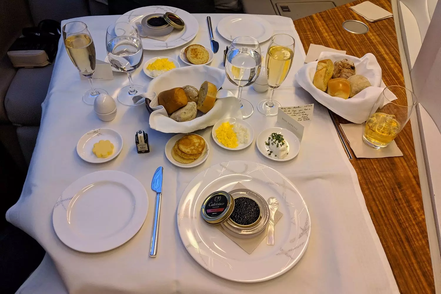 Խորհուրդներ Flying Cathay Pacific First Class-ի որպես զույգ 14433_11