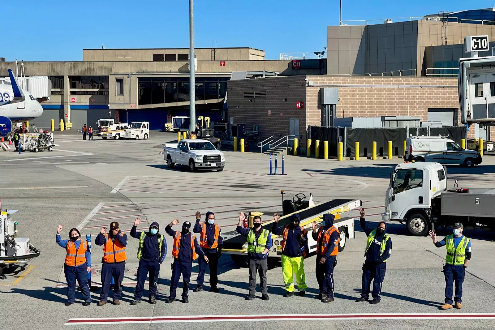 JetBlue'nun Airbus A220-300 açılış uçuşunun içinde 1450_32