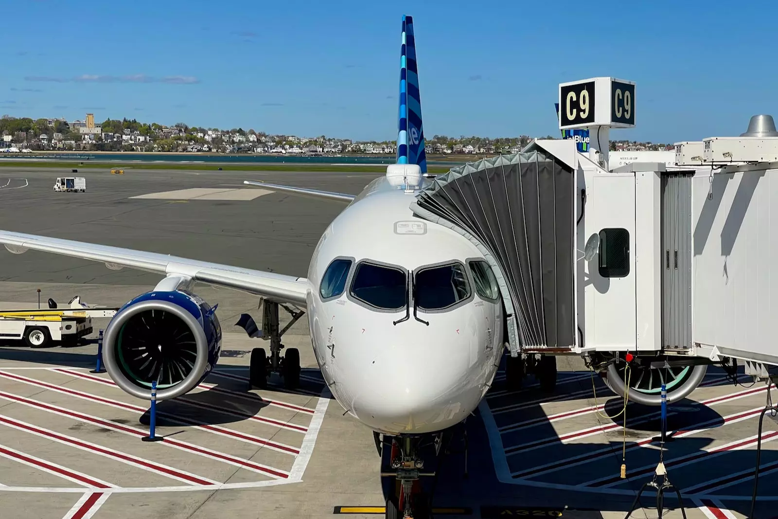 Mukati meJetBlue's Airbus A220-300 ndege yekutanga 1450_5