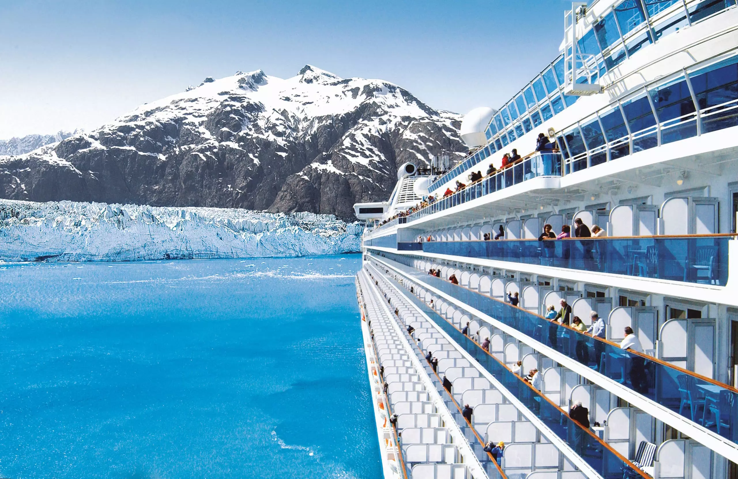 Maaaring matapos ang Alaska cruise season bago ito magsimula dahil ipinagbawal ng Canada ang mga barko sa buong 2021