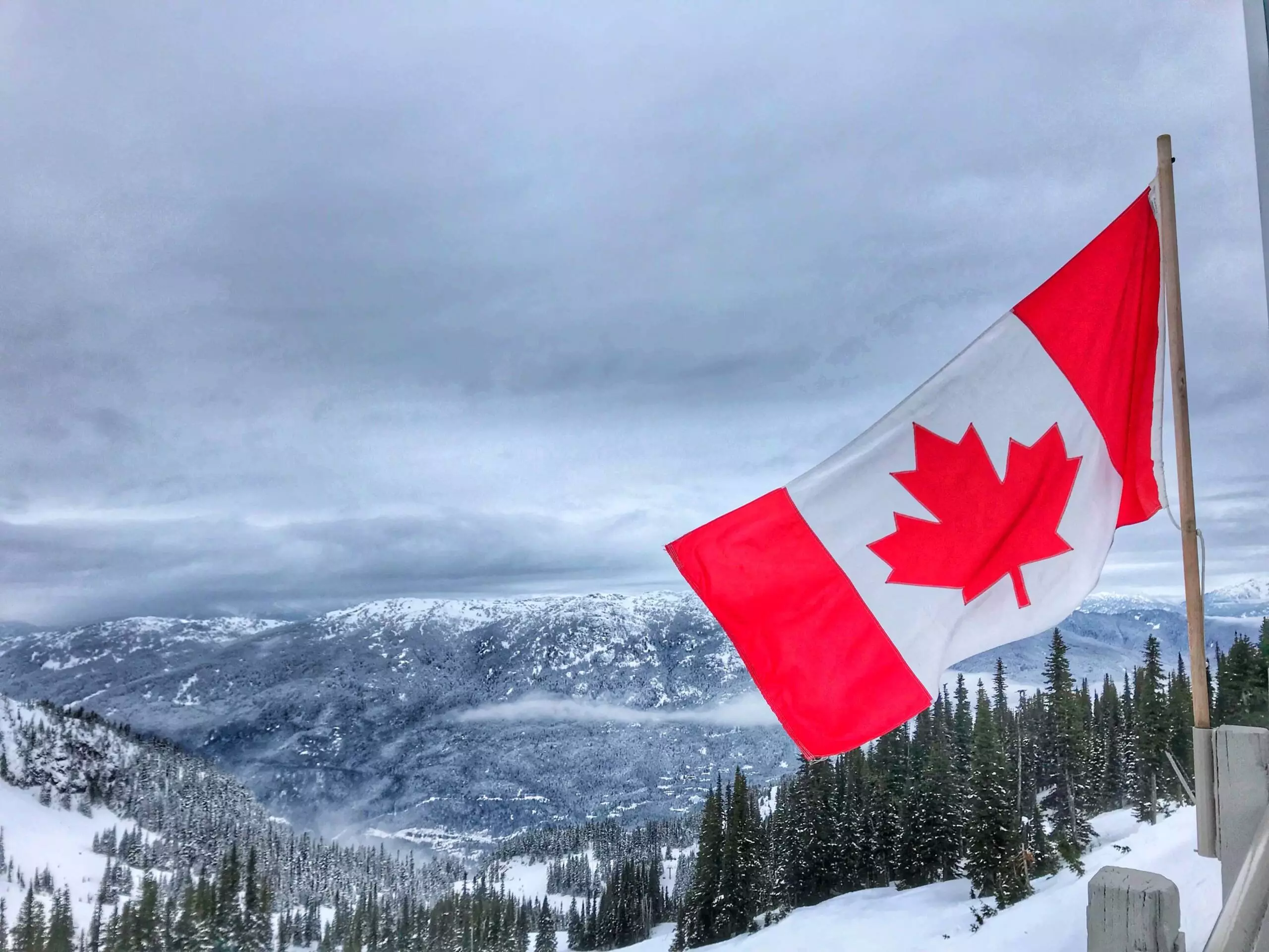 Kanada wiwit alon-alon mbukak maneh - nanging Amerika isih ora bisa ngunjungi pariwisata