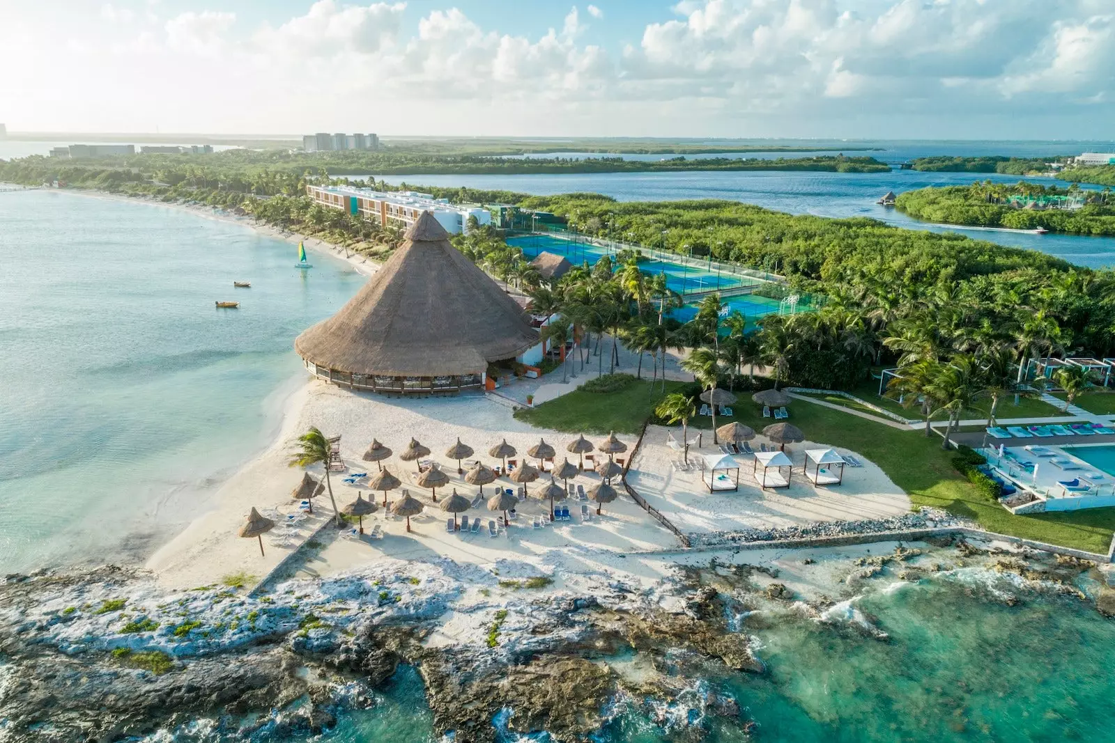 Club Med hat dazu beigetragen, die Weichen für All-Inclusive-Resorts zu stellen – jetzt kommen 17 neue Standorte auf der ganzen Welt hinzu