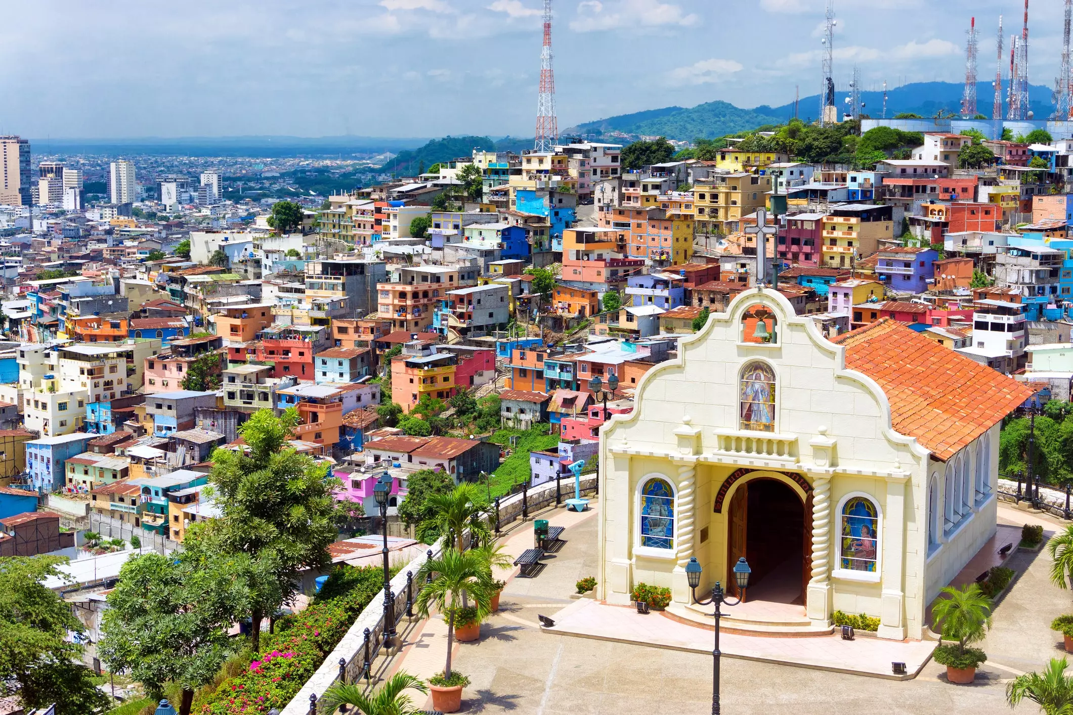 Abahambi abanobungqina bogonyo ngoku banokundwendwela i-Ecuador- kubandakanya neGalapagos