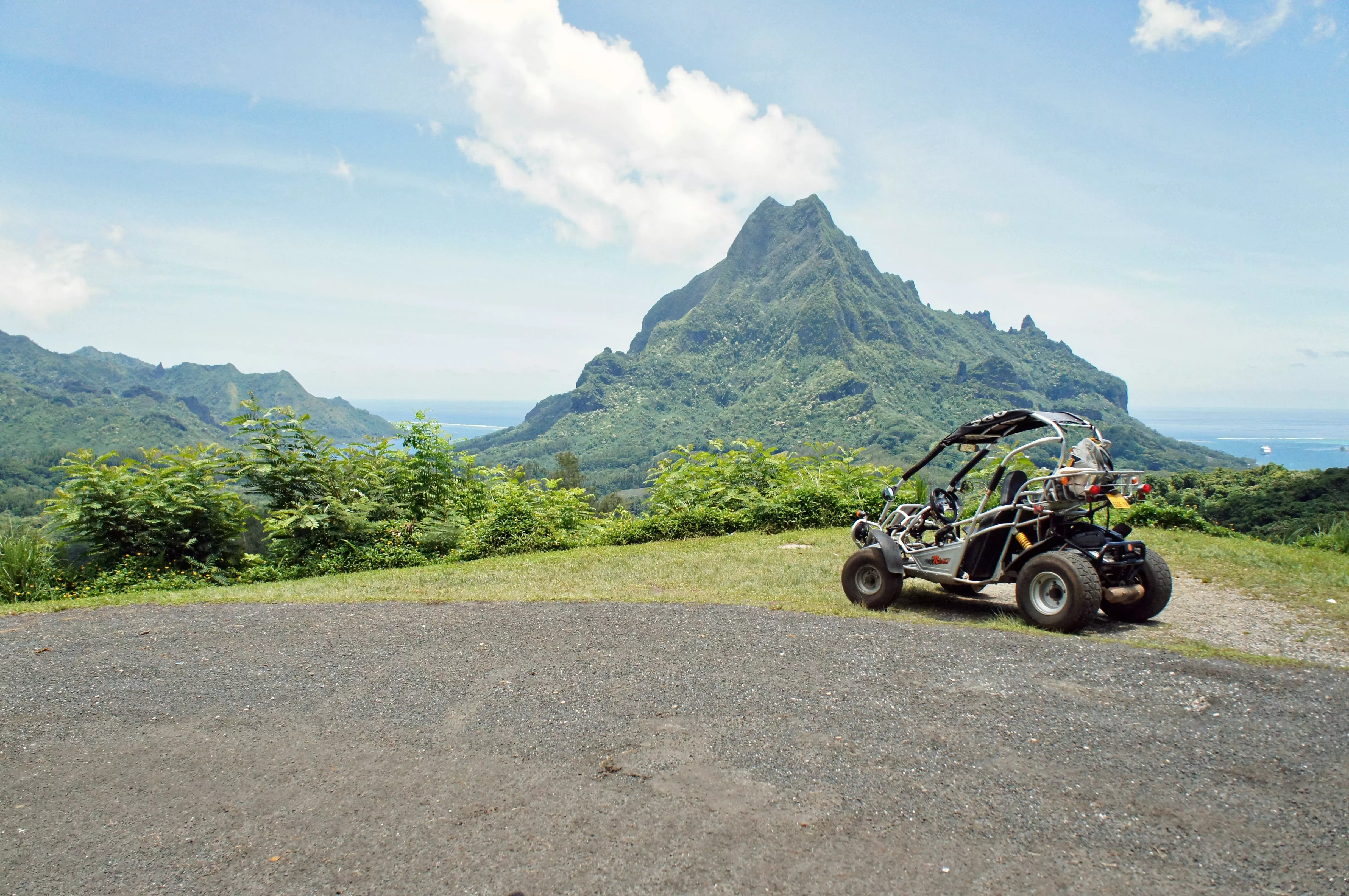 Explorarea Moorea cu buggy