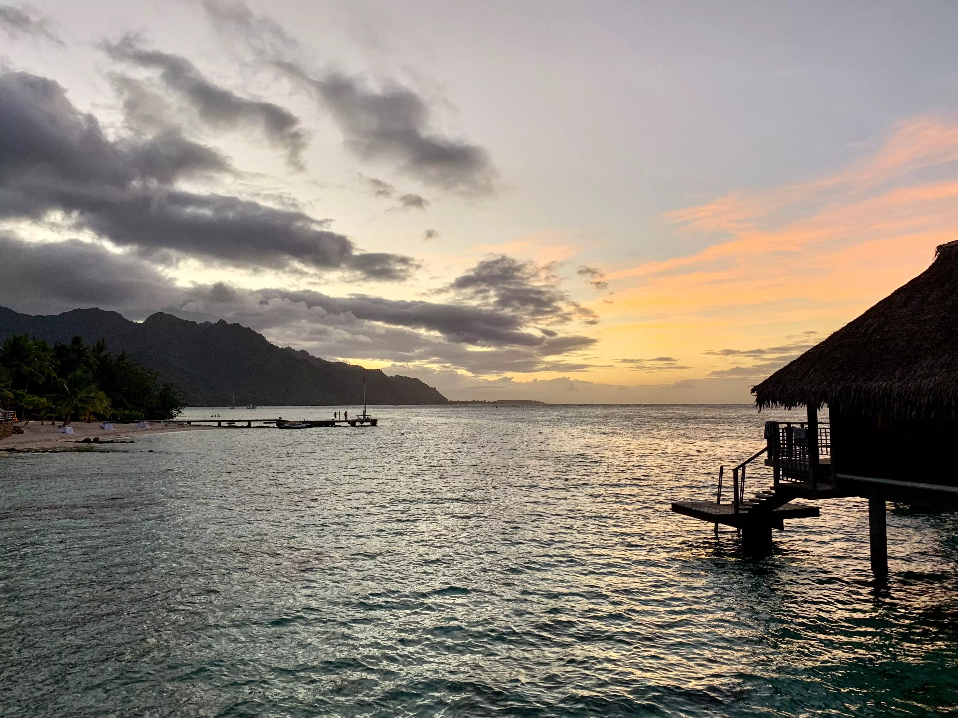 Hilton Moorea Lagoon Resort and Spa - vedere la apus