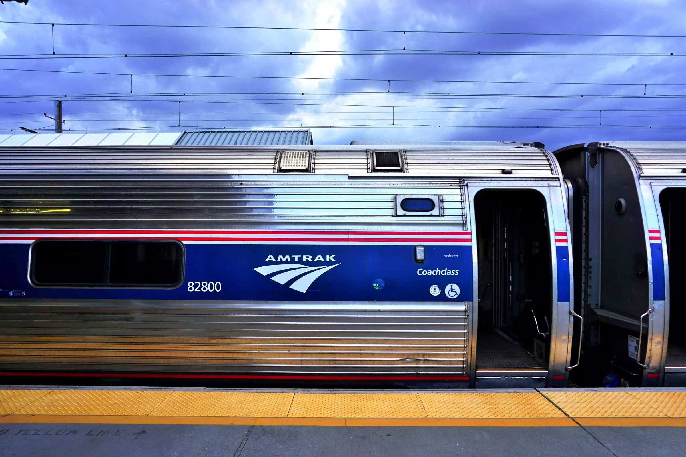 Amtrak USA Rail Pass දැඩි වට්ටම් යටතේ ලබා ගත හැක