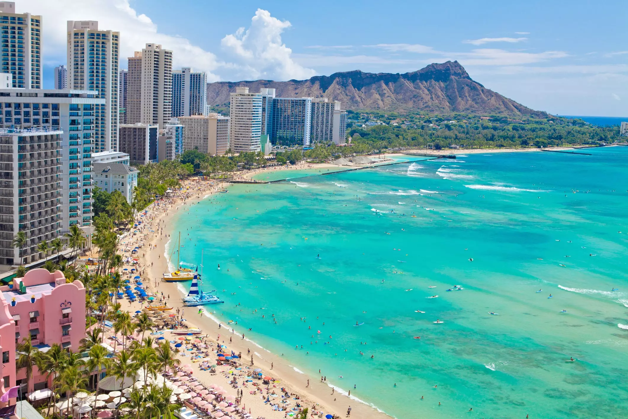 Deal Alert: Hawaii Davhlau Los Ntawm $291, 20k Points Round-Trip