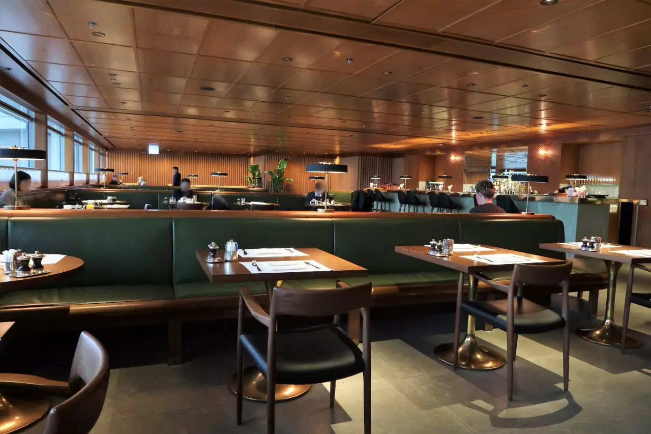 Sharh: Cathay Pacific's The Pier First Class Lounge (HKG) 18171_21