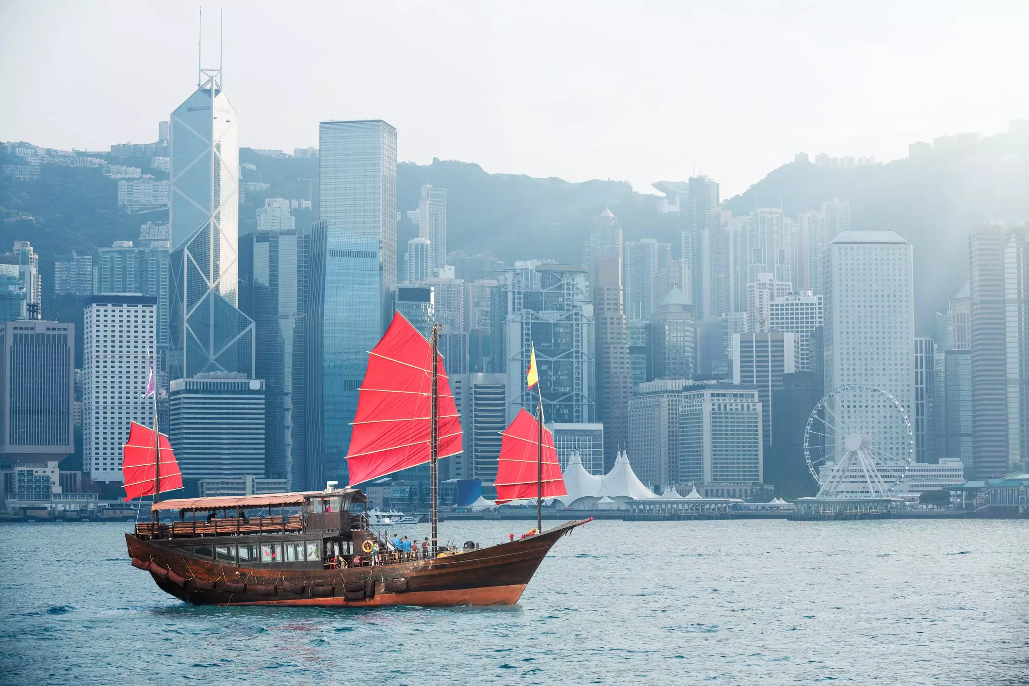 Deal Alert: Nonstop Davhlau rau Hong Kong Los ntawm $438 RT