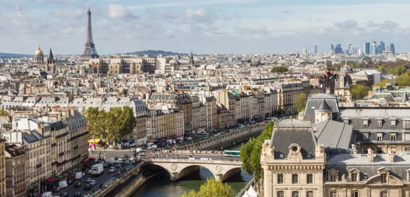 Waspada deal: Kelas Bisnis ka Paris tina $1,347 Round-Trip