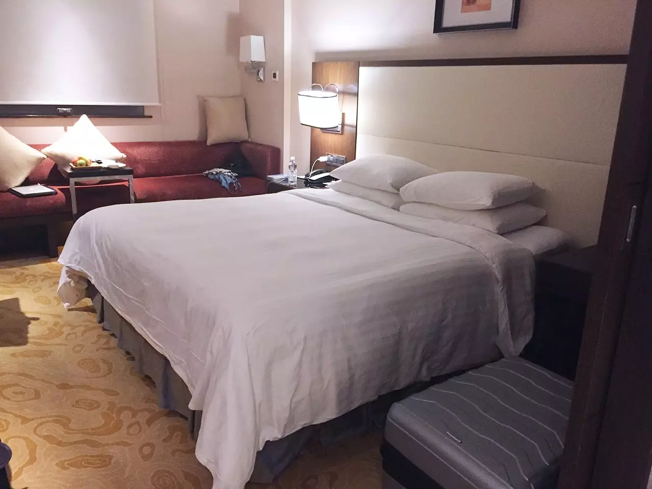 Klassi Għolja, Low Cost: Courtyard Marriott Shanghai Xujiahui 18692_4