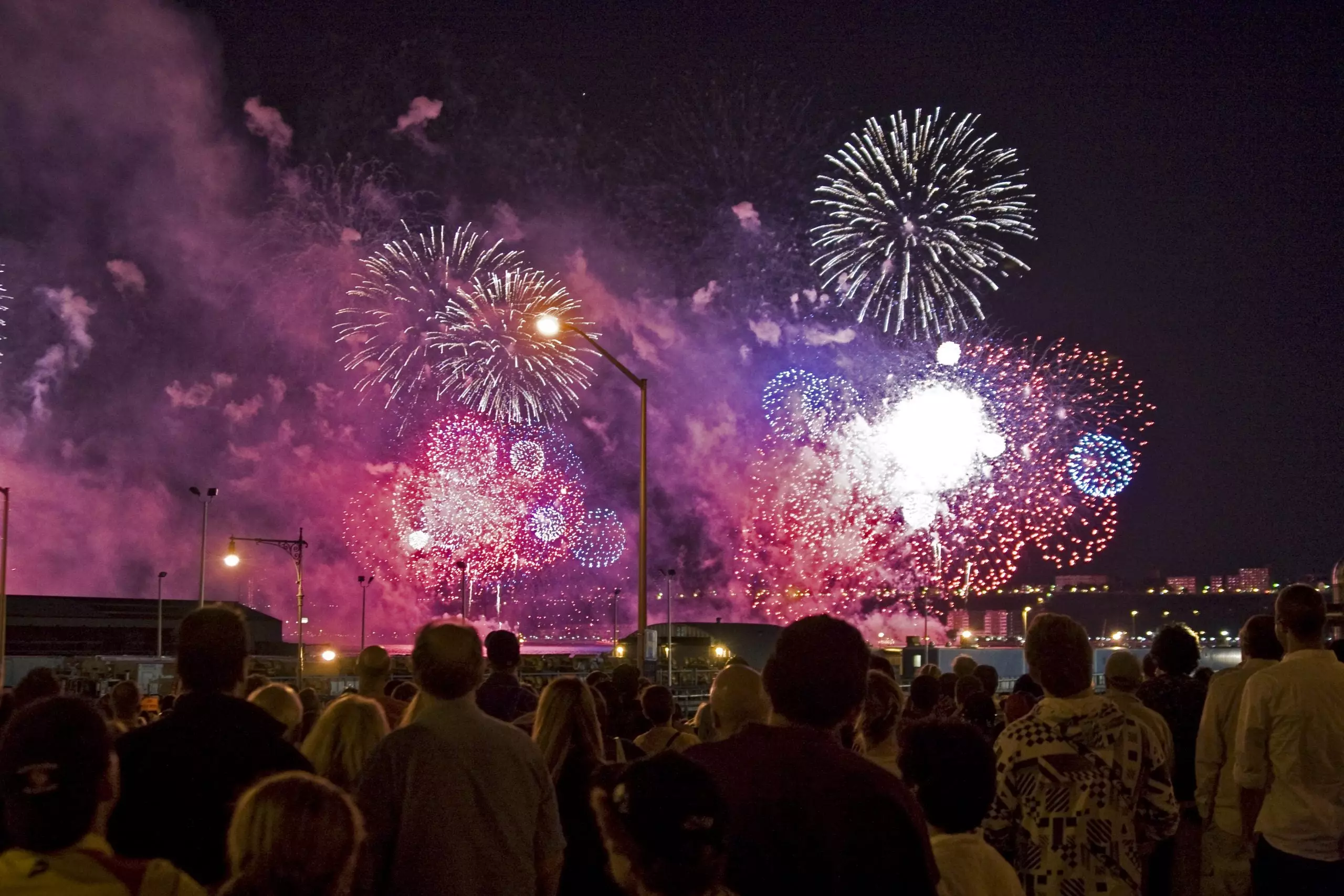 El espectáculo de fuegos artificiales del 4 de julio de Macy's regresa con toda su fuerza con su evento más grande hasta la fecha