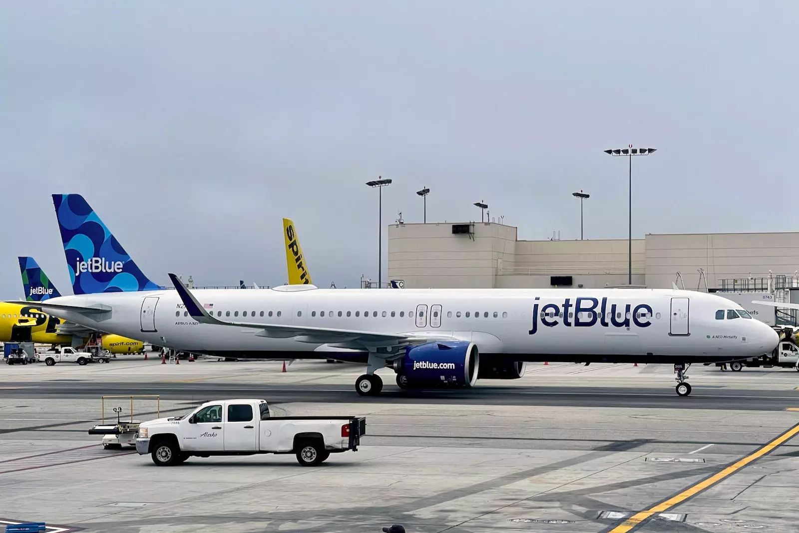 Vekolîn: Komxebata pola karsaziya Mint-a nû ya JetBlue 1957_3