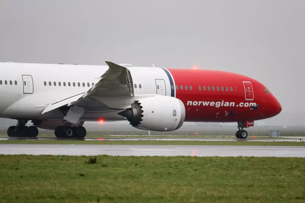 Norwegian wird den Großteil seiner Operationen bis April 2021 ausgesetzt lassen