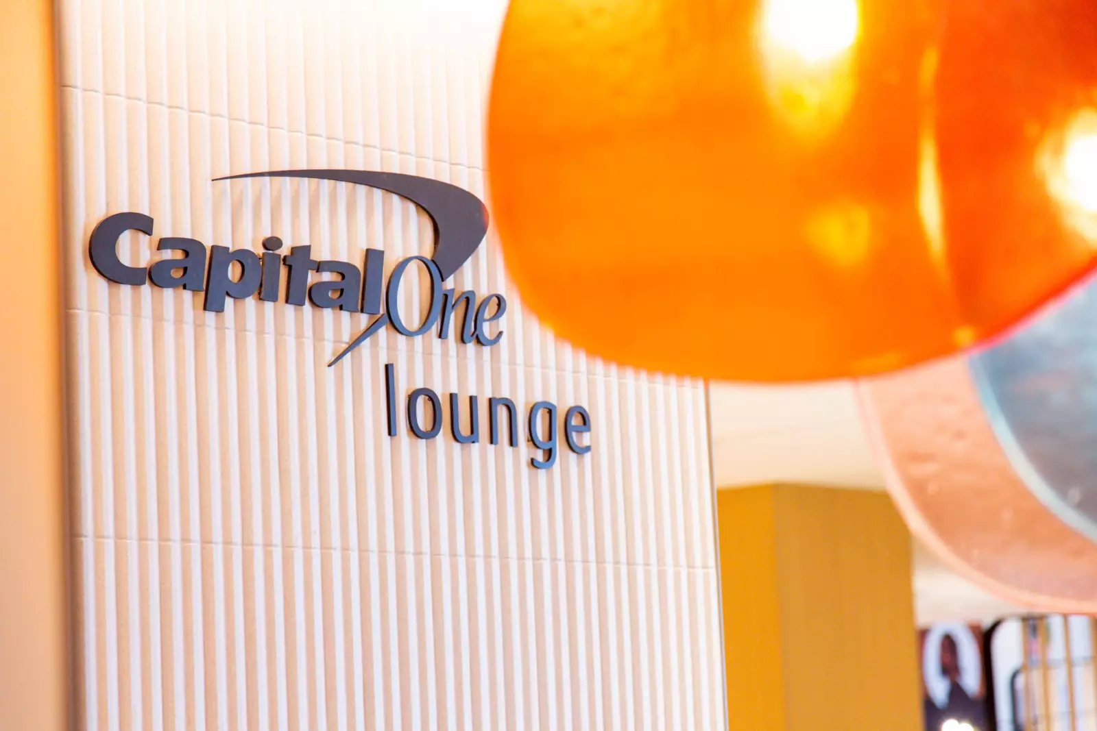 Zvaunogona kutarisira mukati meCapital One's airport lounges 206_2