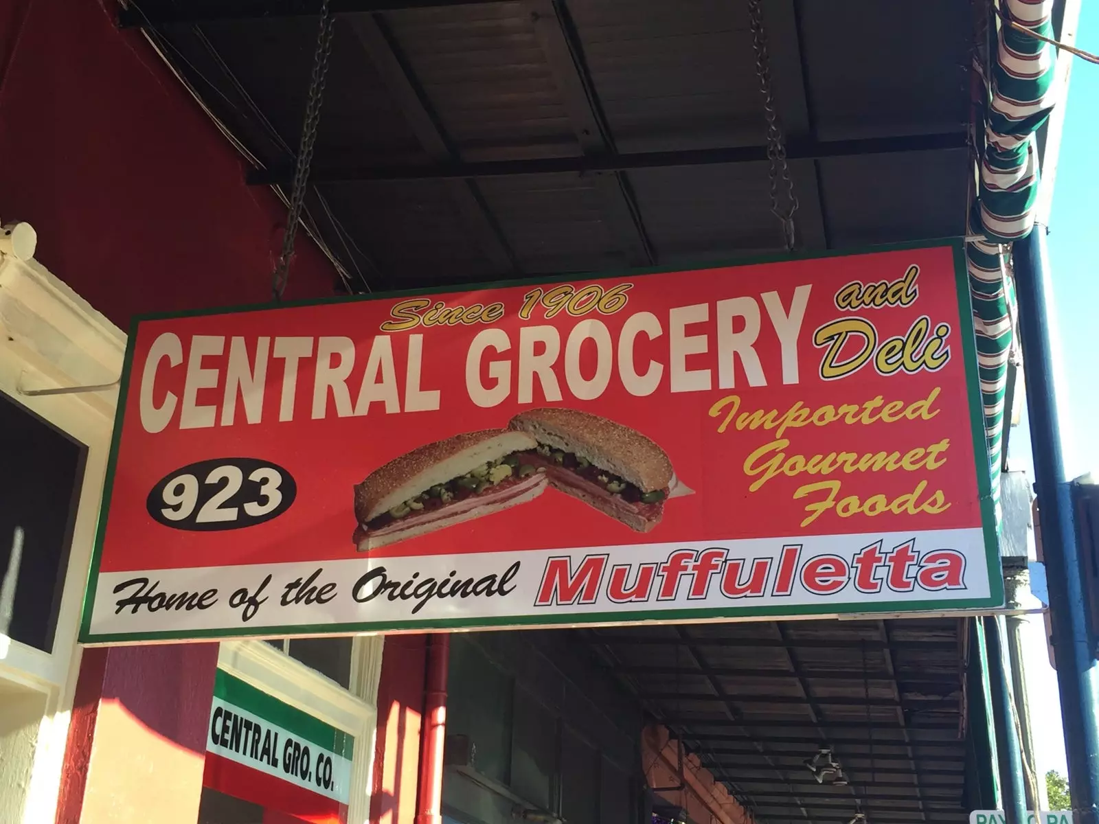 Central Grocery. (Chithunzi ndi Tara Schulz/Shutterstock)