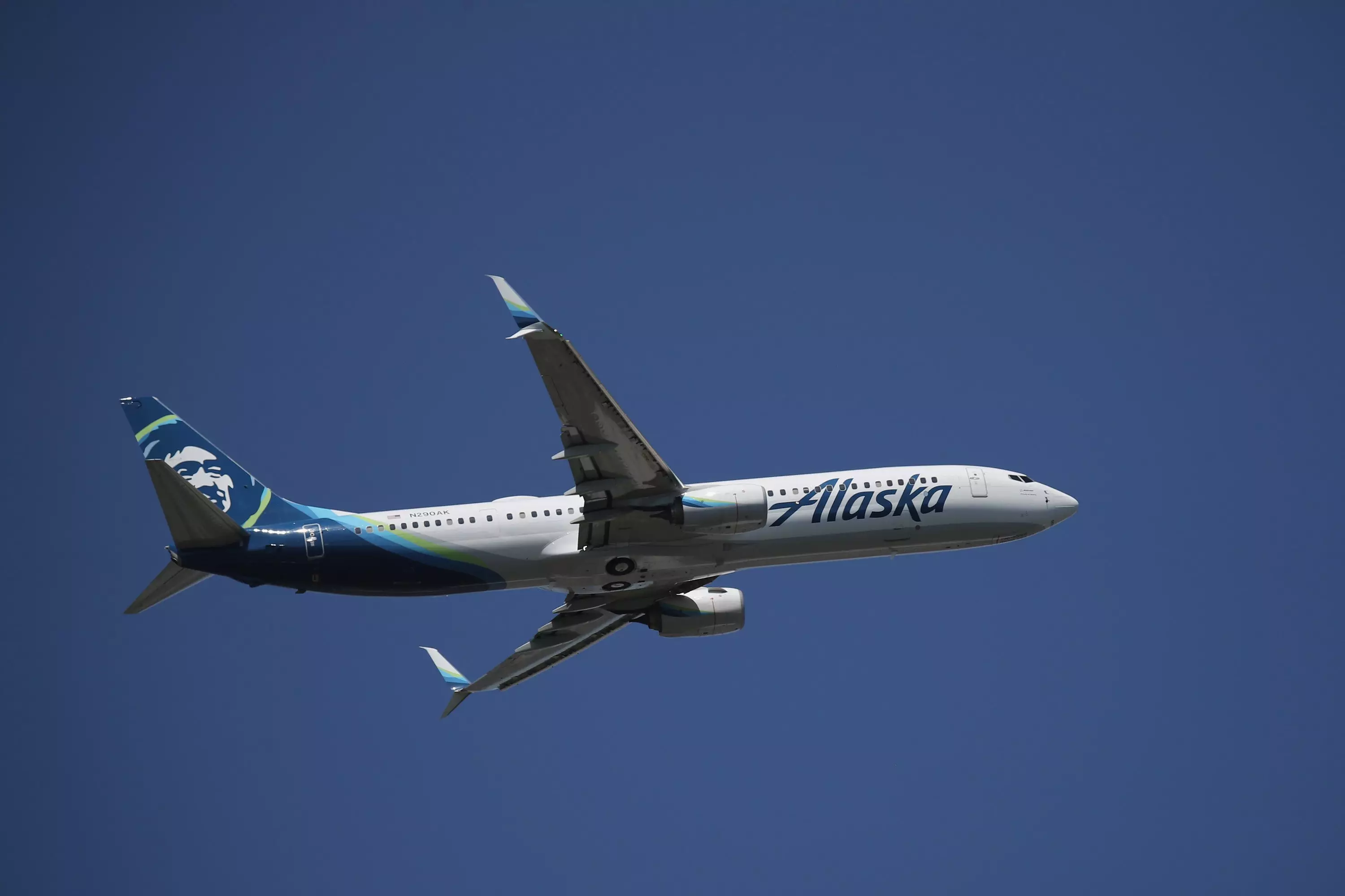 Alaska Airlines Visa Signature e hlahisa tlhahiso e ncha ea nako e lekanyelitsoeng ea kamohelo e jang $820