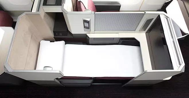 Japan Airlines Sky Suite no seza kilasy fandraharahana mahazo aina indrindra ho ahy.