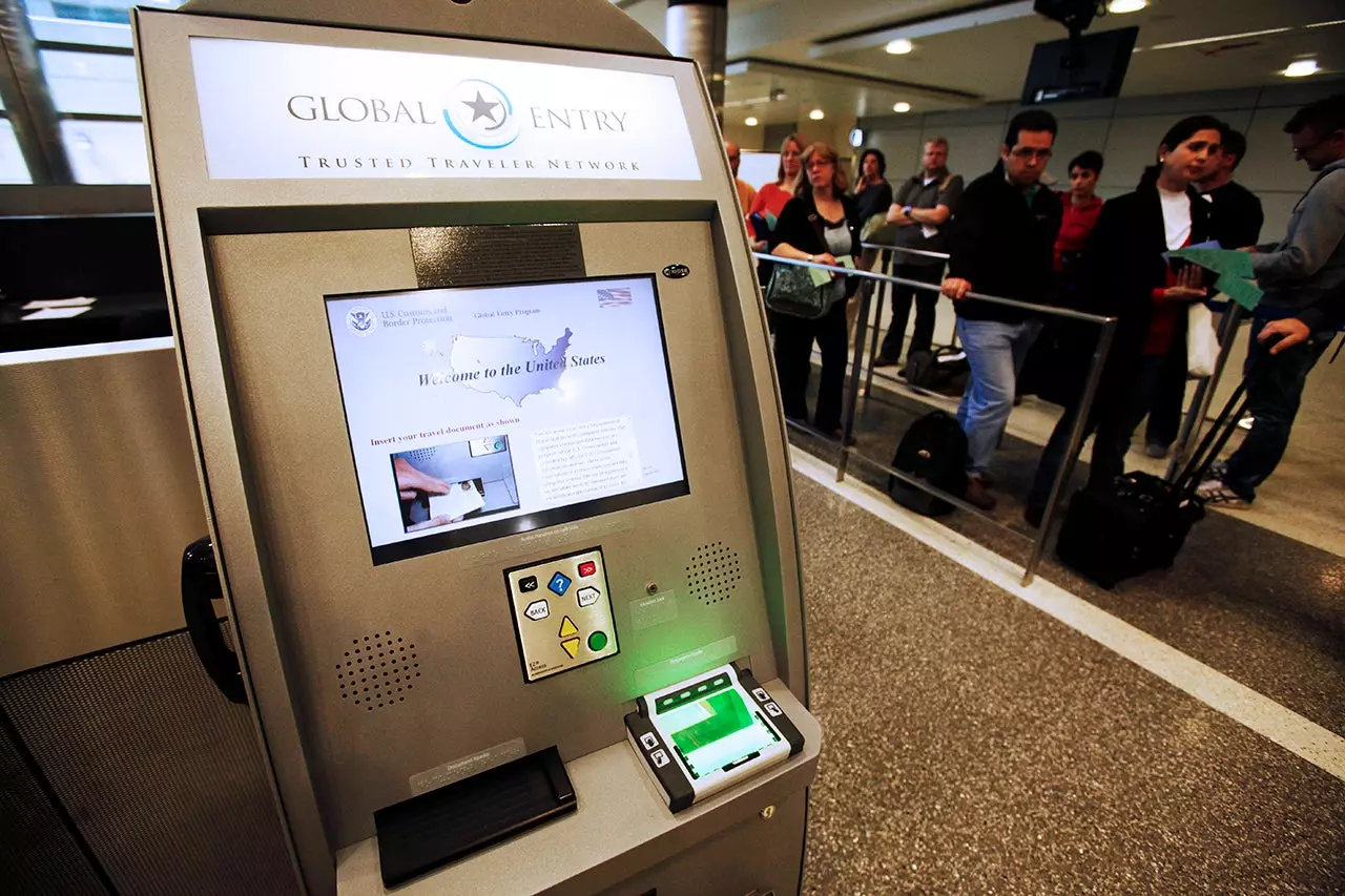 Tiesa, daugelis kortelių siūlo „Global Entry“ kaip privilegiją savo nariams. Galbūt jie turėtų būti šiek tiek kūrybiškesni.