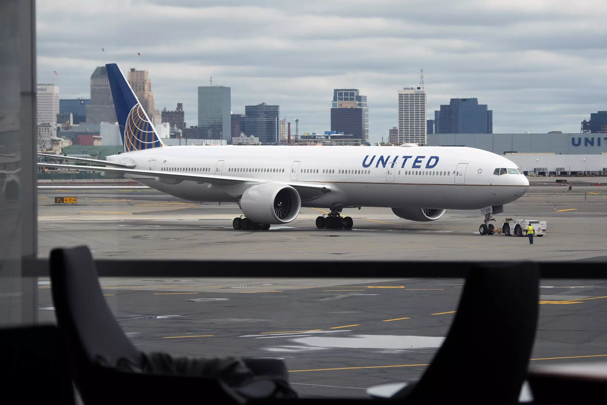 Nový kvalifikačný nástroj Amex, United Premium Economy a ďalšie 2258_3