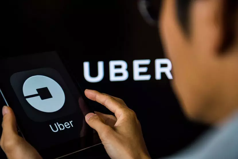 Nirxandina Qerta Krediyê ya Uber Visa