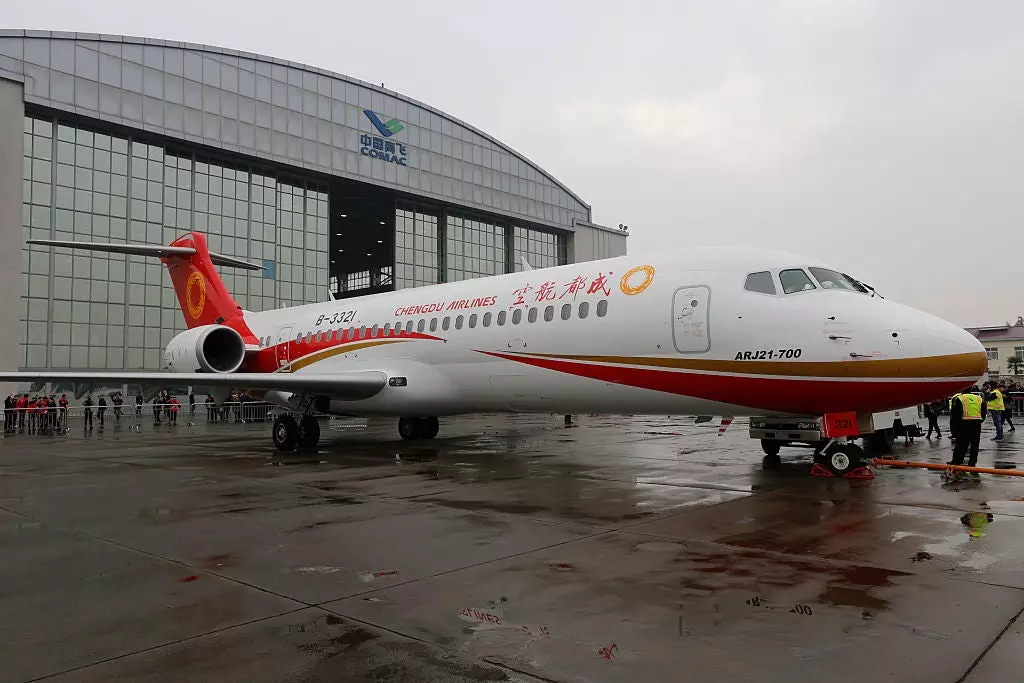 COMAC ARJ 21 - 圖片來自視覺中國集團 (VCG) / Getty Images