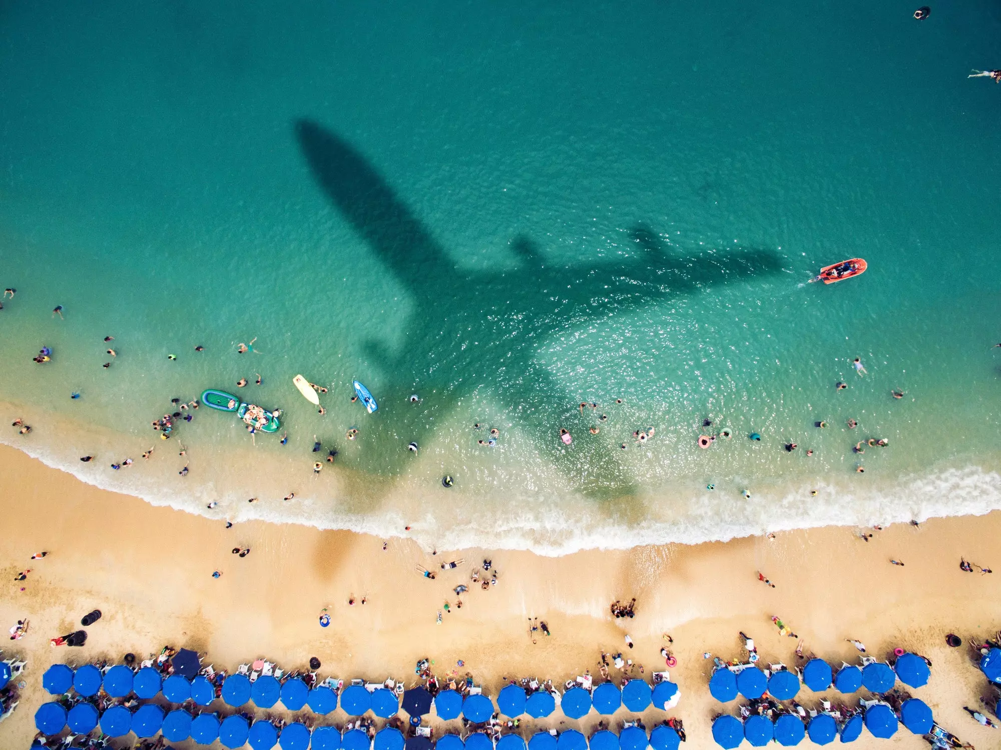 今天是预订夏季航空旅行最受欢迎的日子