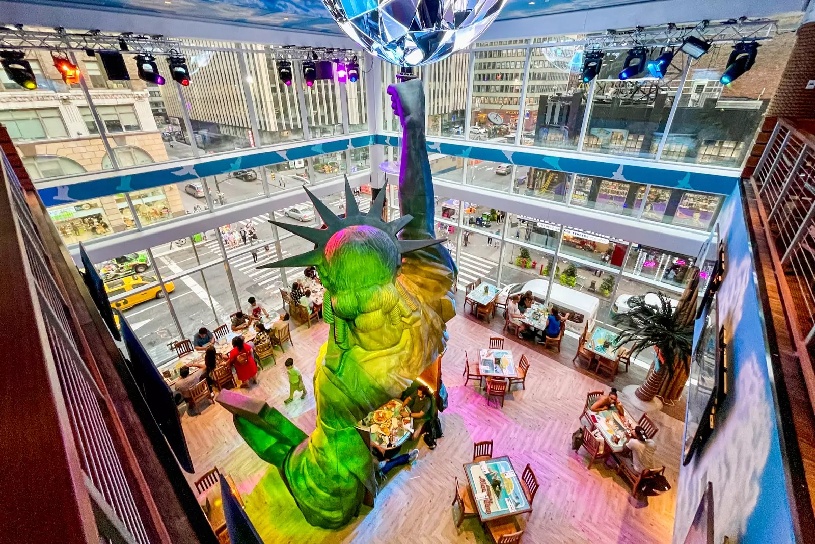 Recenze: Margaritaville Resort Times Square 23973_54