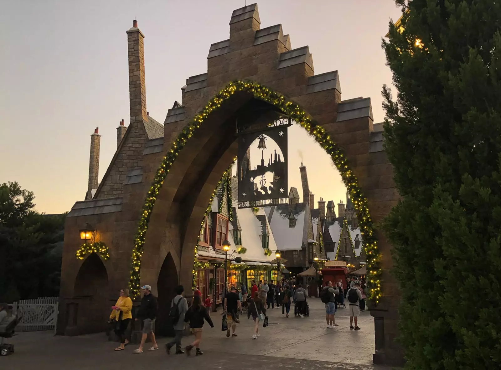 Hogsmeade (Picha na Leonard Hospidor.)