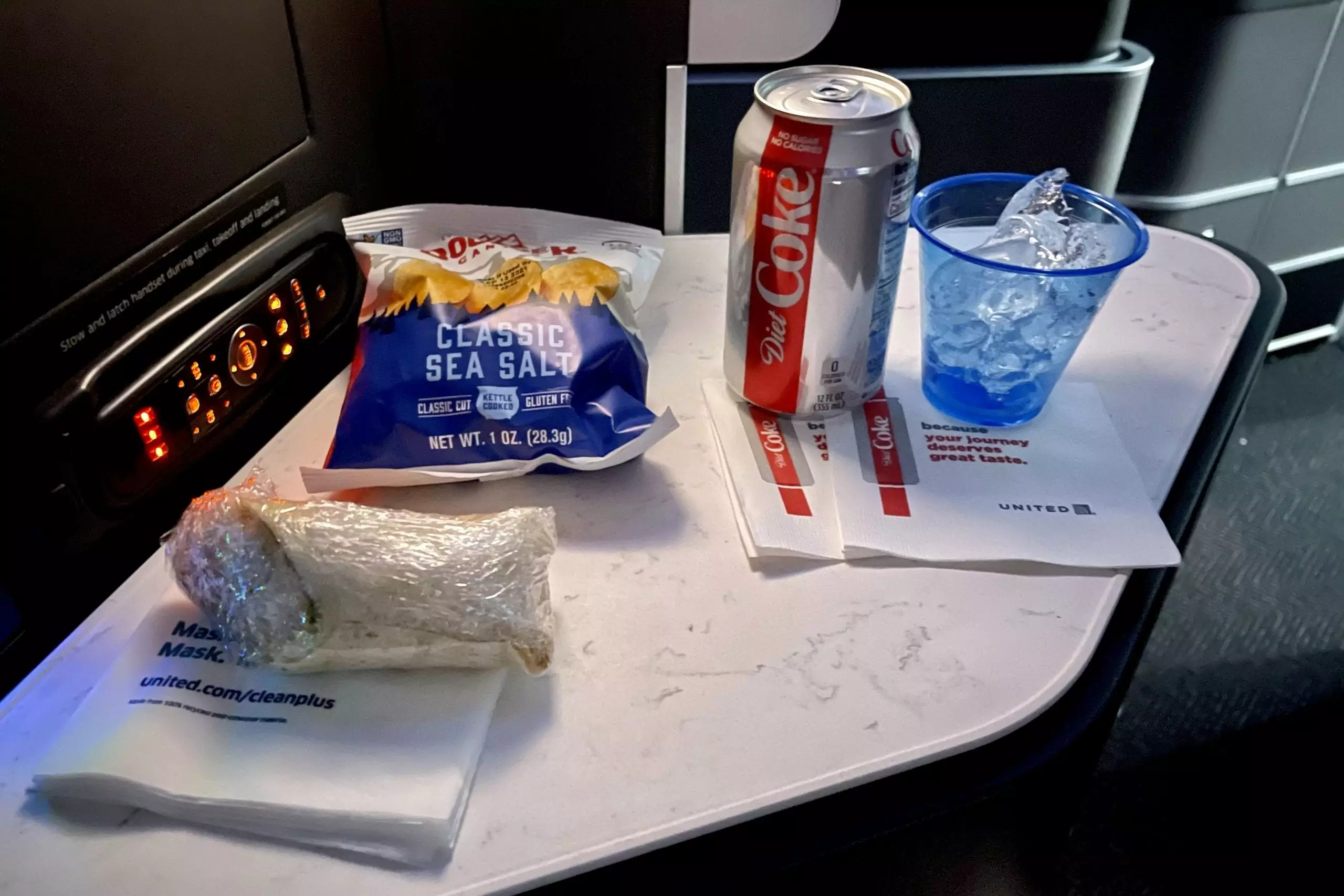 Nonstop Etelä-Afrikkaan: Onboard Unitedin vuoden jännittävin avajaisjuhla 2426_23