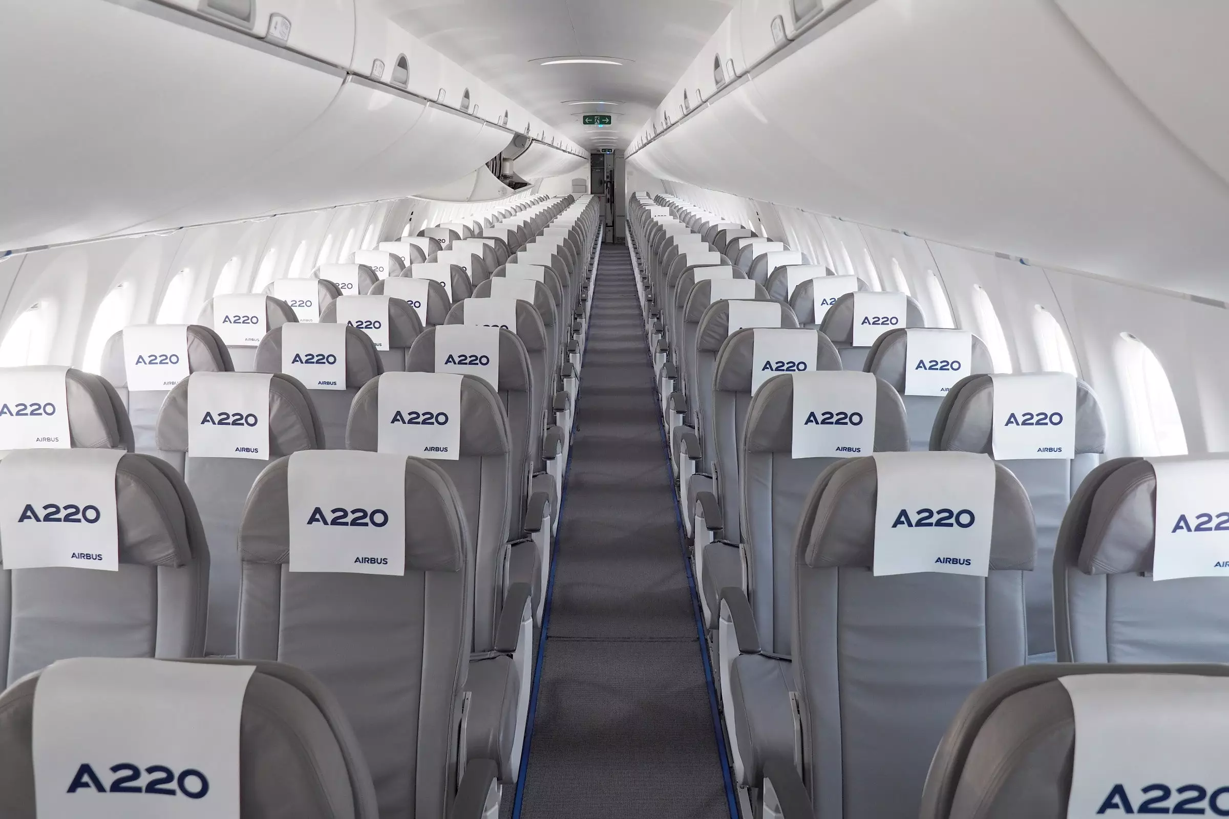 Ikuti Tur Video Singkat dari Airbus A220-300 Baru 24476_1