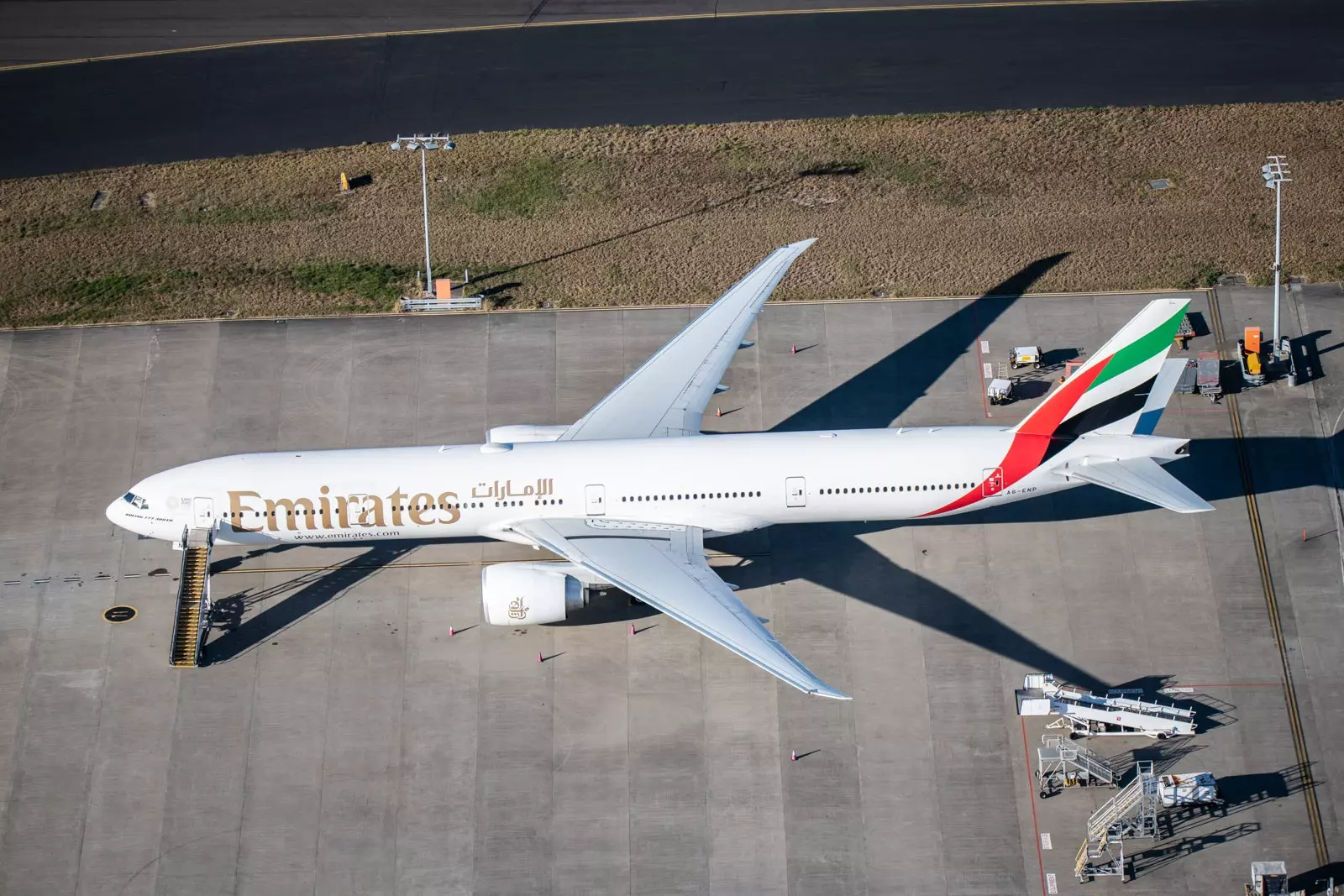 Emirates yn lansio llwybr di-stop newydd i Miami yr haf hwn