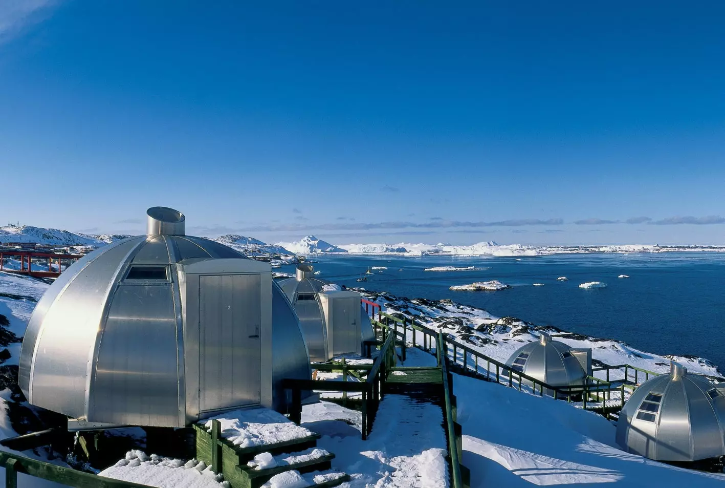 Die Igloos. (Foto met vergunning van Hotel Arctic)