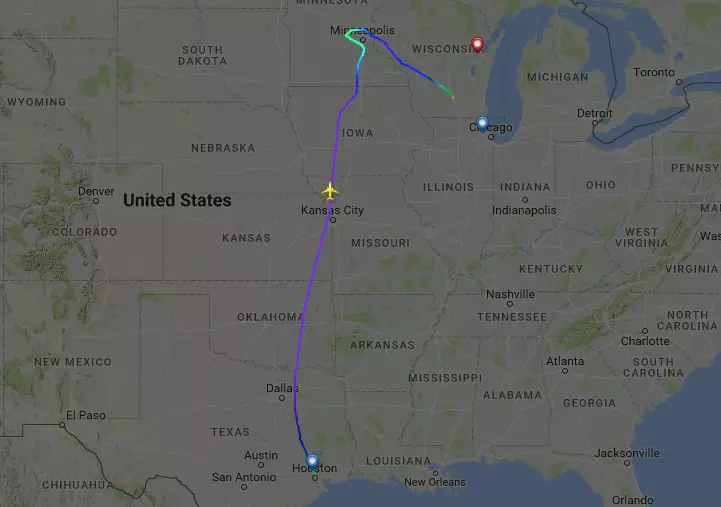 United Flight Skids saka Runway Sawise Diverted kaping pindho 2588_1